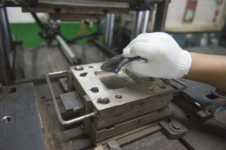 Compression moulding – Polymers